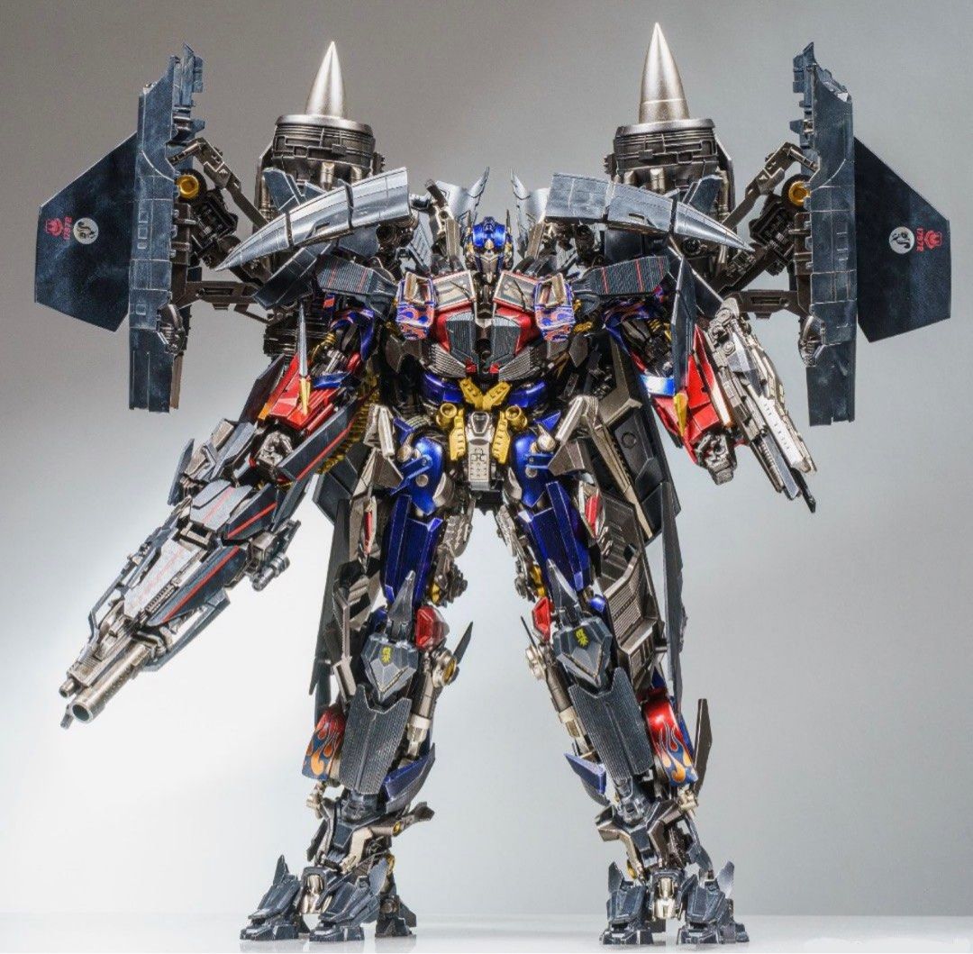 Optimus Prime Jetfire collection - Hasbro - Threezero - Masterpiece ...
