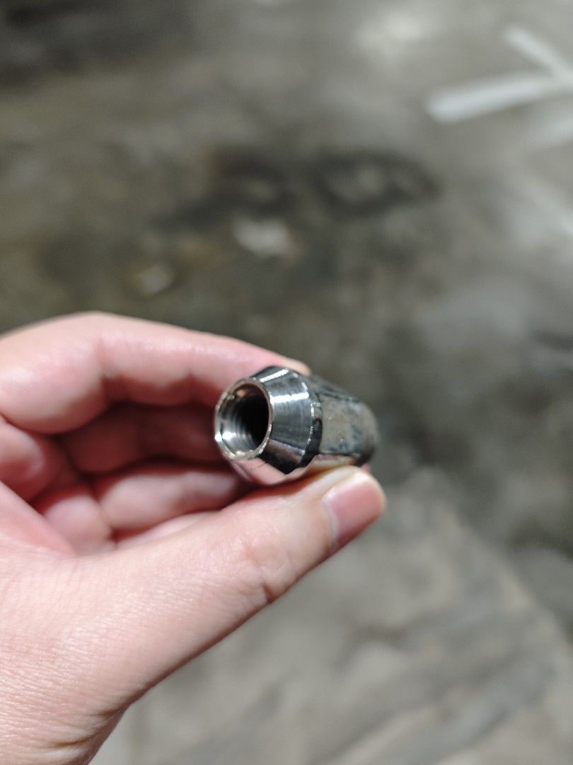 Original 2012 Toyota Corolla Altis Wheel Lug Nuts, Car Accessories ...