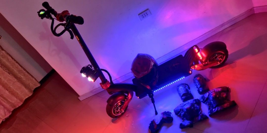 Raze Arcane 60v 19ah 3200watts - Dual Motor Hub EKS electric scooter ...