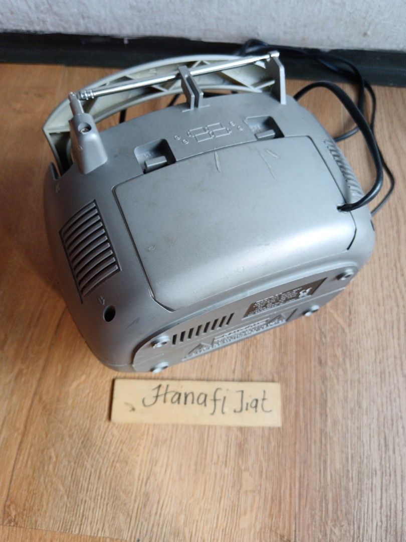 Rhapsody RCR-1600 radio cassette player, Audio, Portable Music Players ...