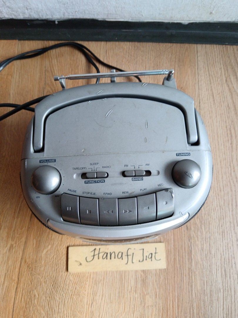 Rhapsody RCR-1600 radio cassette player, Audio, Portable Music Players ...