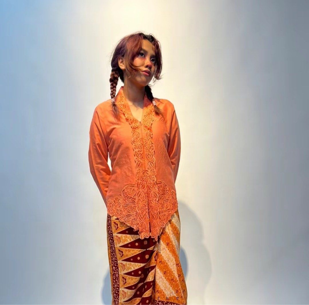 rimbun kl peach kebaya mini indonesia shawl kebaya baju raya y2k ...