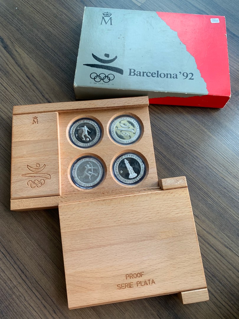 S386 - Spain 1990 Silver Proof Commemorative Coins in Nice Wooden Box ...