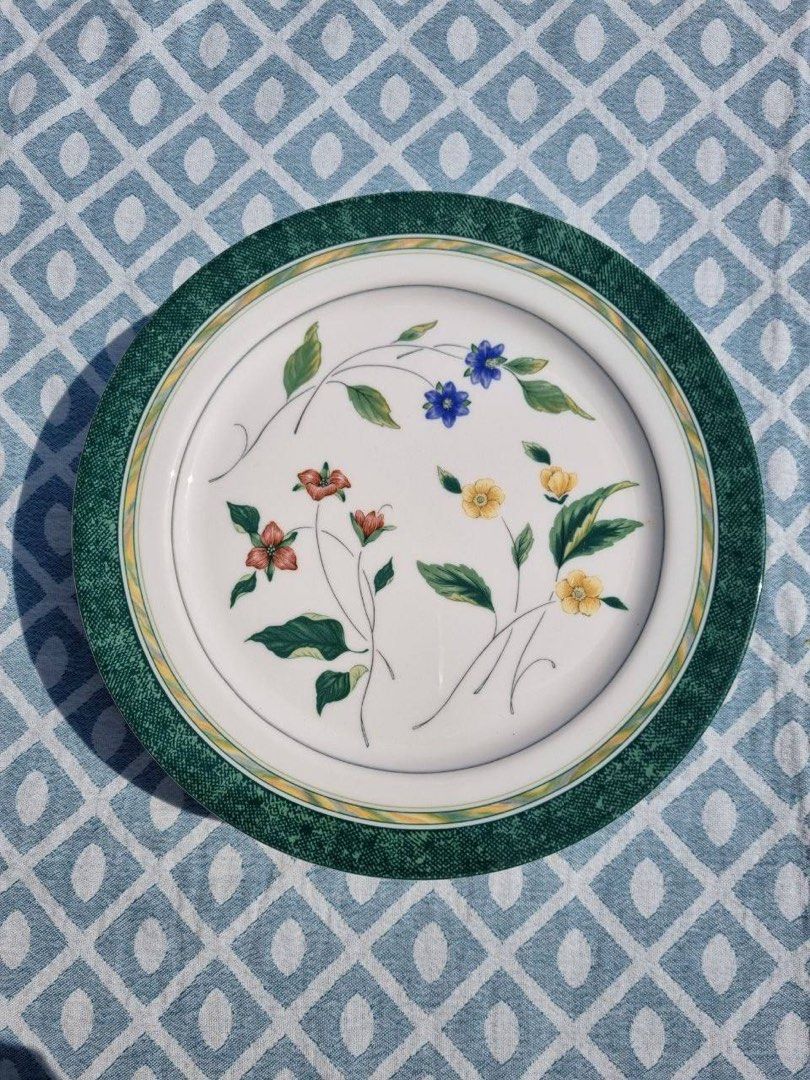 Saint James Plate, 11 inch, Furniture & Home Living, Kitchenware ...