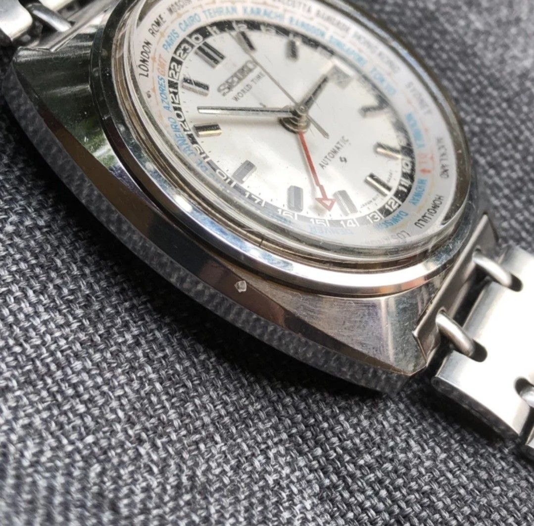 Seiko world timer watch ORI, Fesyen Pria, Jam Tangan di Carousell