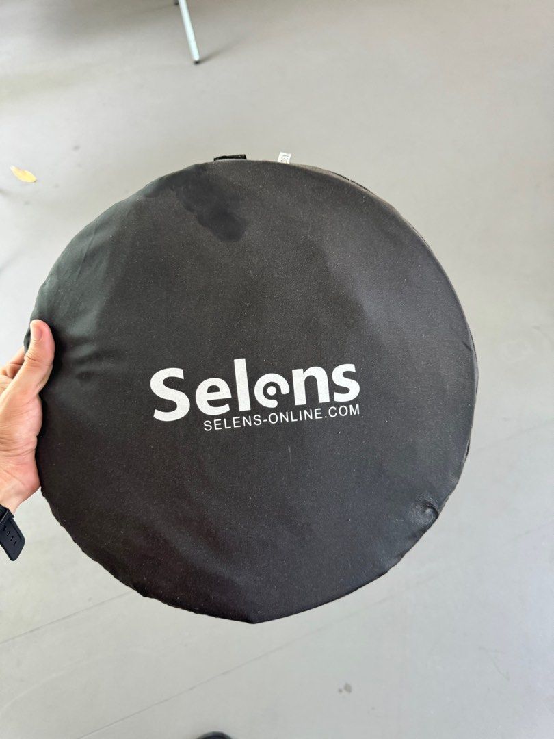 Selens light reflector 5 in 1, Photography, Photography Accessories ...