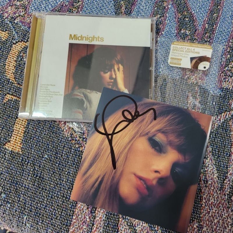 Taylor Swift Signed Midnight CD, Hobbies & Toys, Music & Media, CDs ...