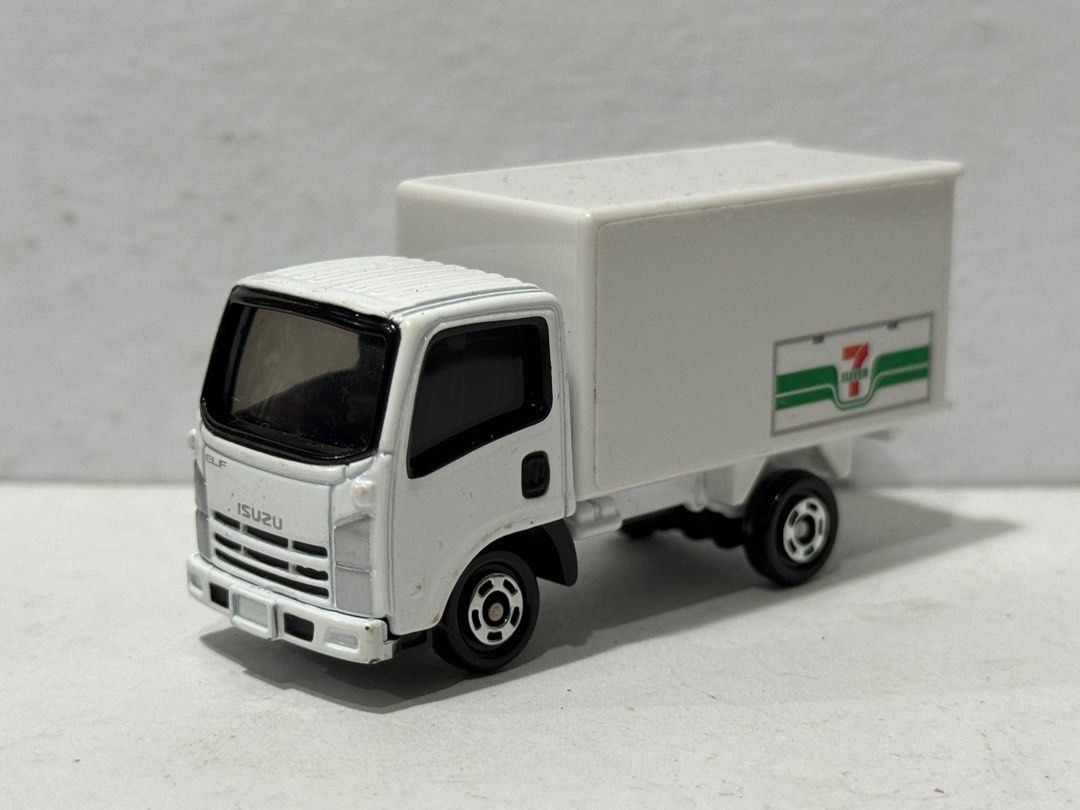 Tomica 711 Isuzu Elf Truck Near Mint Made in Vietnam, Hobbies & Toys ...