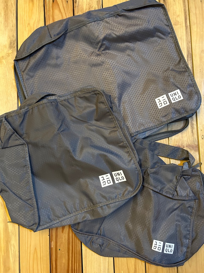 Uniqlo mesh nylon packing cubes, Hobbies & Toys, Travel, Travel ...