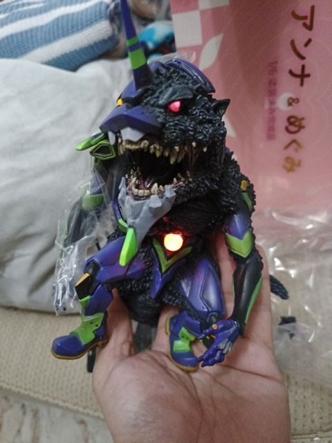 X-Plus Defo-Real Evangelion Unit 01 "G" Awakening Mode Limited Edition ...