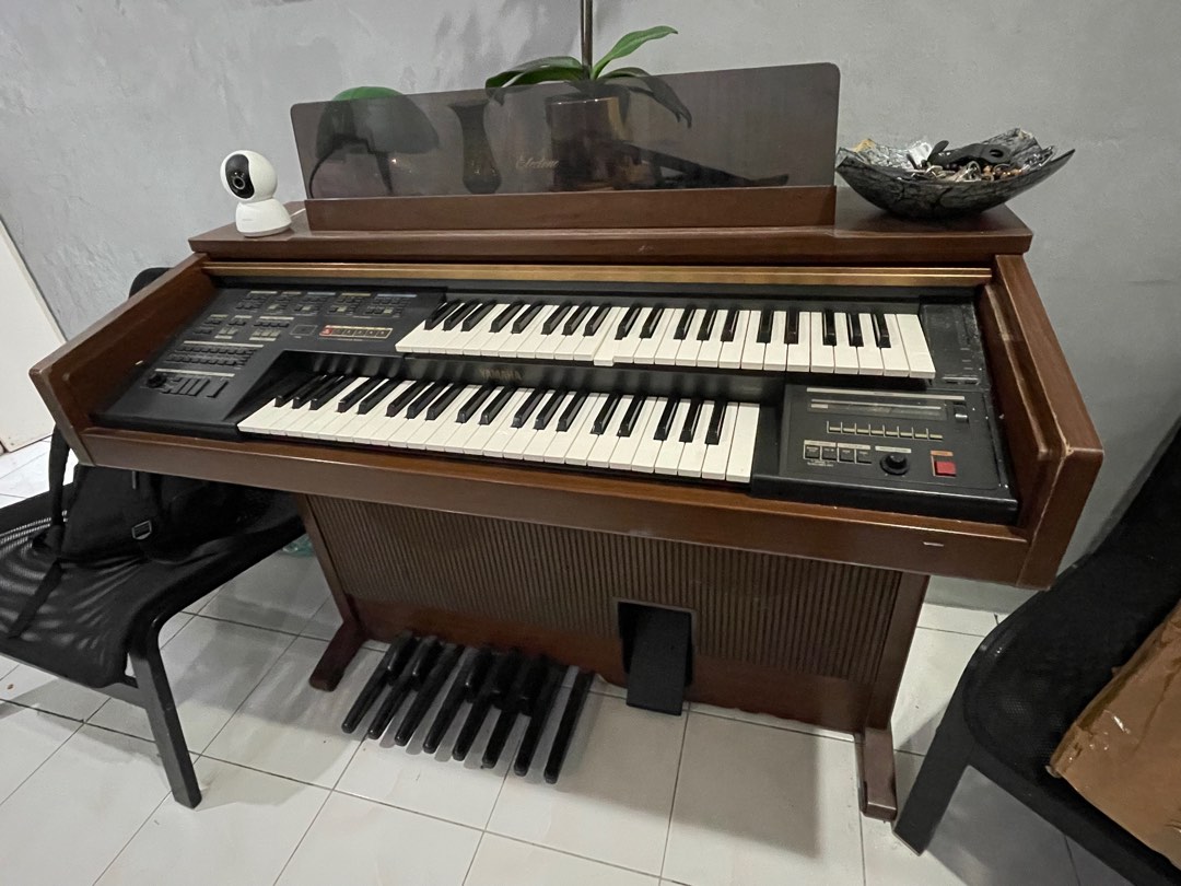 YAMAHA Electone ME-300 F Organ Vintage, Hobbies & Toys, Music & Media ...