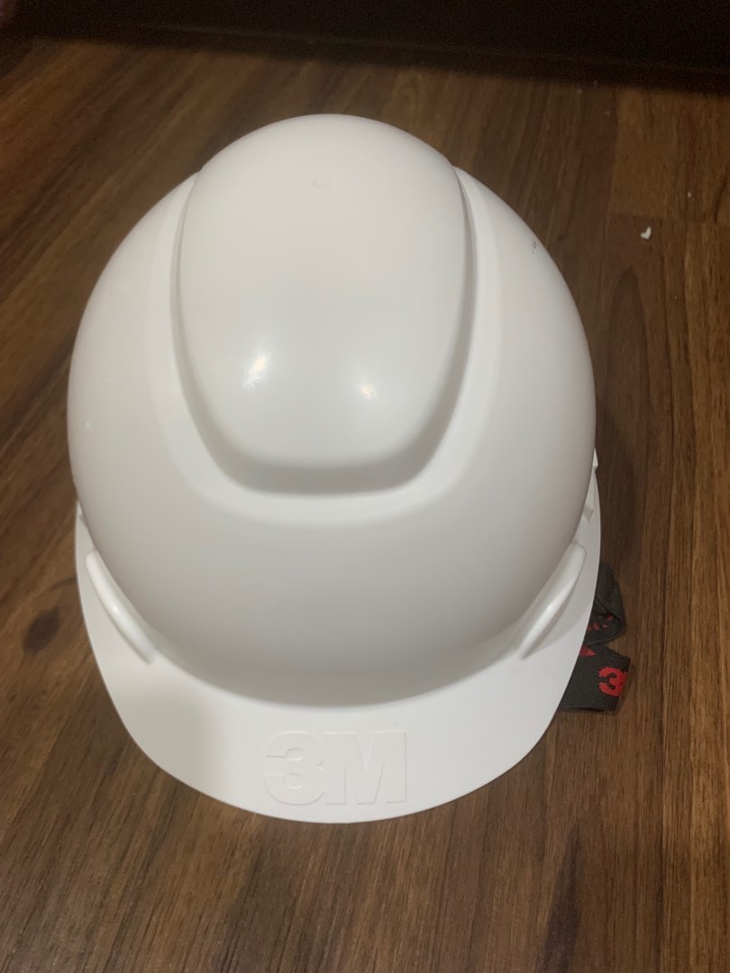 3M Safety Helmet (White Colour), Everything Else, Others on Carousell