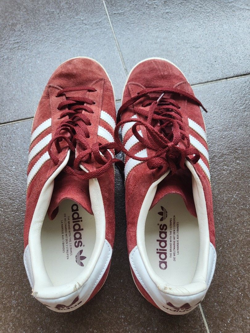 Adidas Campus Burgundy, Men's Fashion, Footwear, Sneakers on Carousell