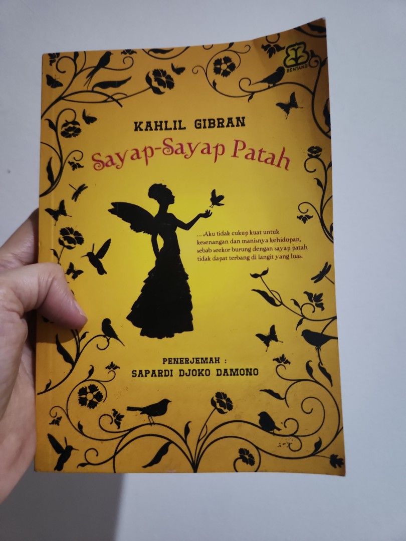 Buku Kahlil Gibran Sayap-Sayap Patah, Buku & Alat Tulis, Buku di Carousell
