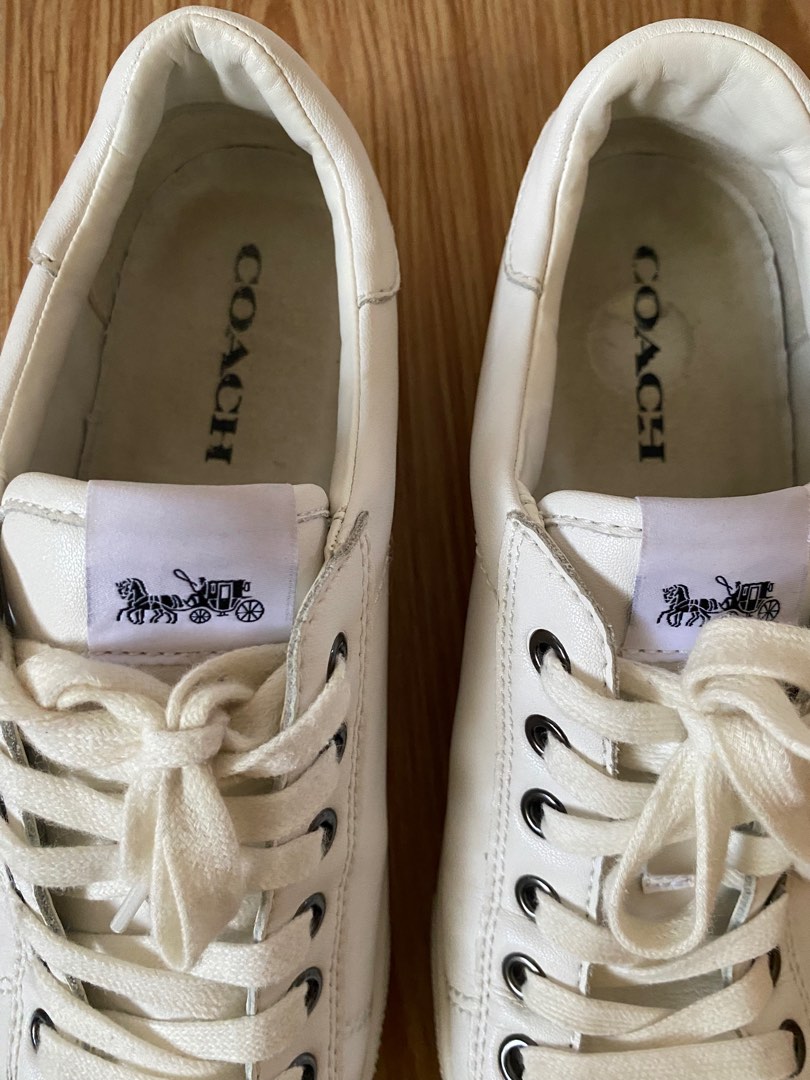 Coach White Shoes, Women's Fashion, Footwear, Shoe inserts on Carousell