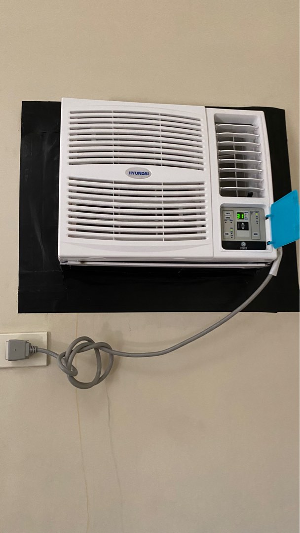 Hyundai Window Inverter Type (1.5 hp), TV & Home Appliances, Air ...