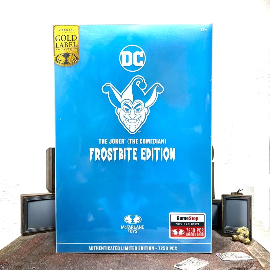 [In hand] Mcfarlane Toys DC Multiverse Frostbite Comedian Joker Three Jokers (Gold Label ...