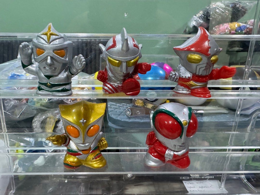 Japan giant hero finger puppet 5 Figures Ultraman Finger Puppets ...