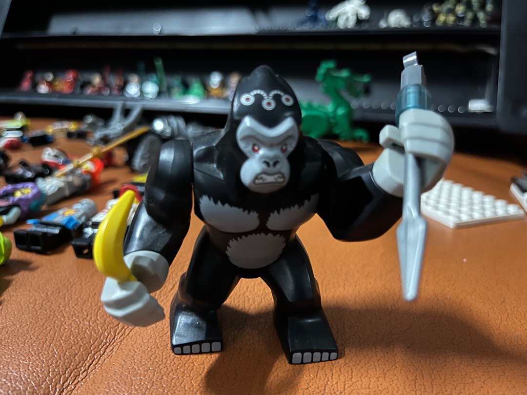 Lego Gorilla grodd minifig, Hobbies & Toys, Toys & Games on Carousell