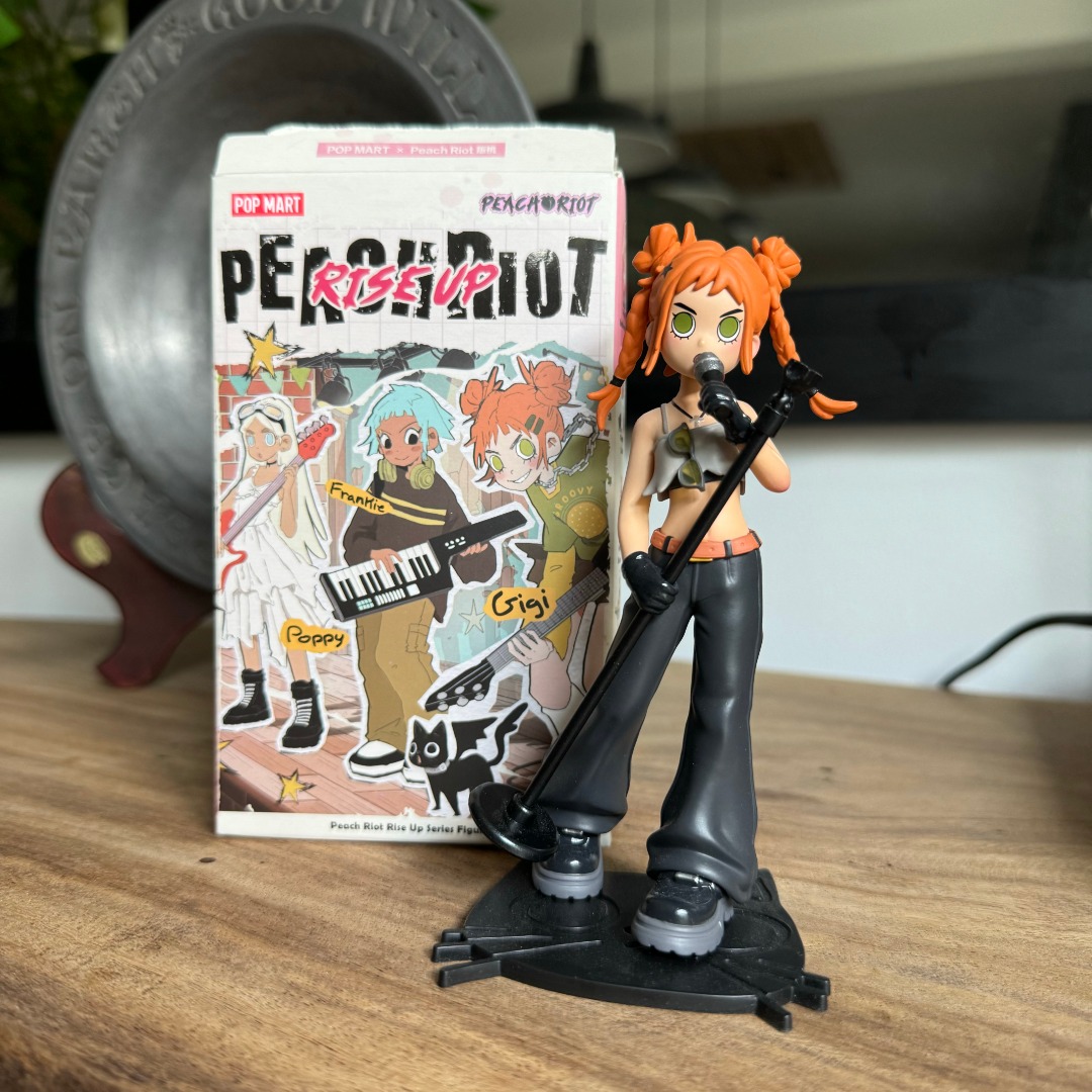 Peach Riot - Gigi the Singer, Hobbies & Toys, Toys & Games on Carousell