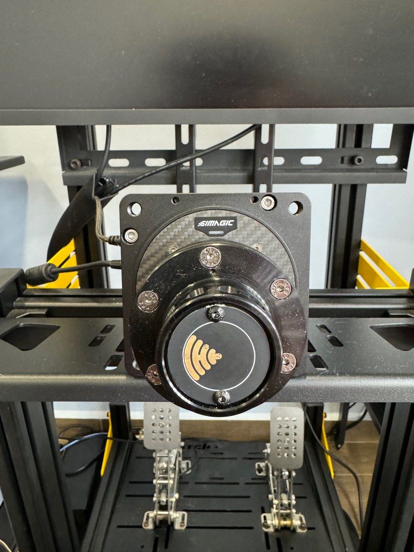 Simagic Alpha Mini DD Wheelbase (10Nm) + GT4 Formula Wheel + Buttkicker ...