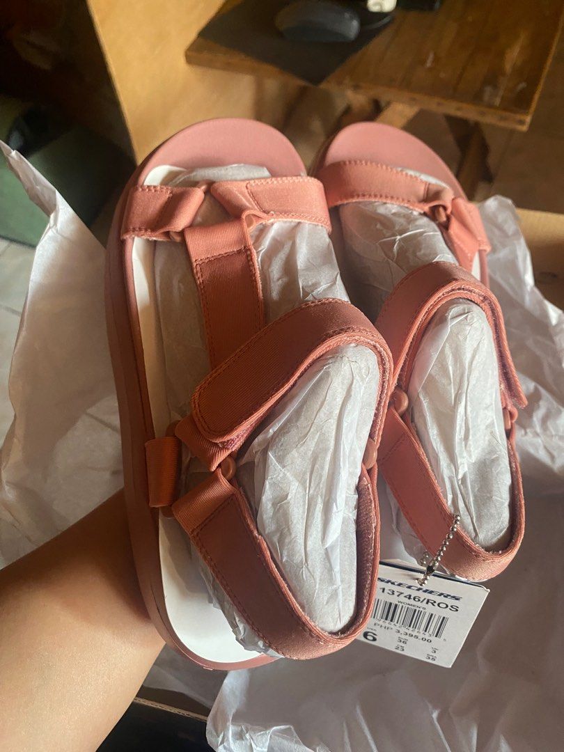 Skechers Pop Ups 3.0 Rose Size 6, Women's Fashion, Footwear, Flats ...