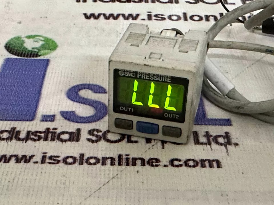 SMC PSE300 Pressure Sensor Controller Remote Type 12-24VDC 60mA PSE Series, Computers & Tech ...