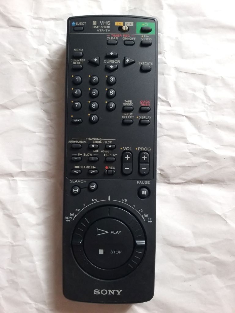 Sony RMT-V141K VTR/TV Remote, TV & Home Appliances, TV & Entertainment ...
