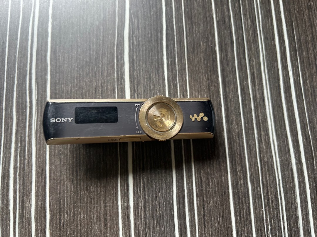 Sony Walkman Gold with Attachment, Audio, Portable Music Players on ...