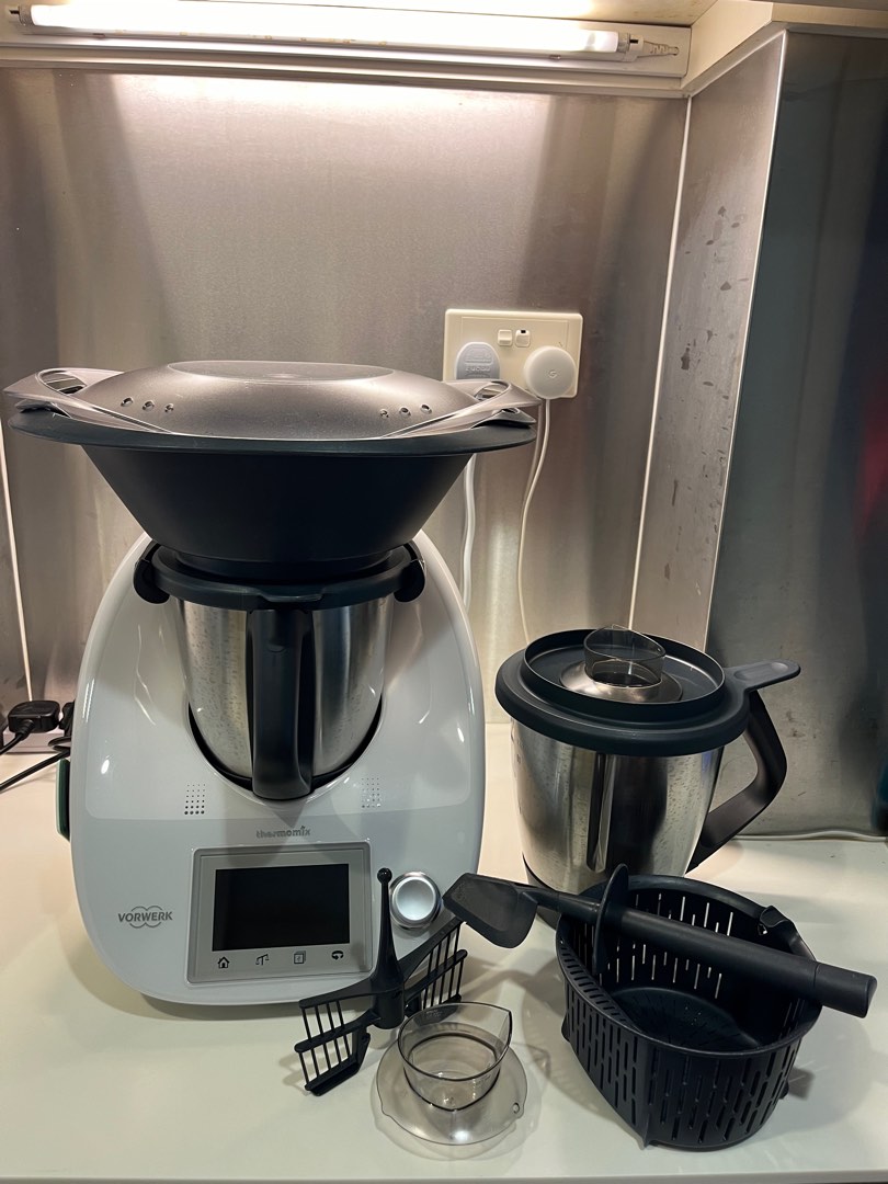Thermomix TM5 (with extra mixing bowl), TV & Home Appliances, Kitchen Appliances, Other Kitchen ...