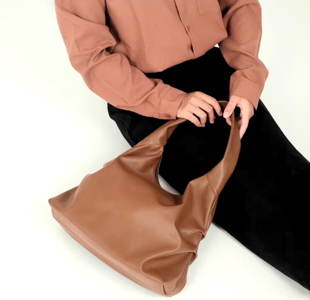 Totebag Tinyblack.id, Aksesoris Mobil di Carousell