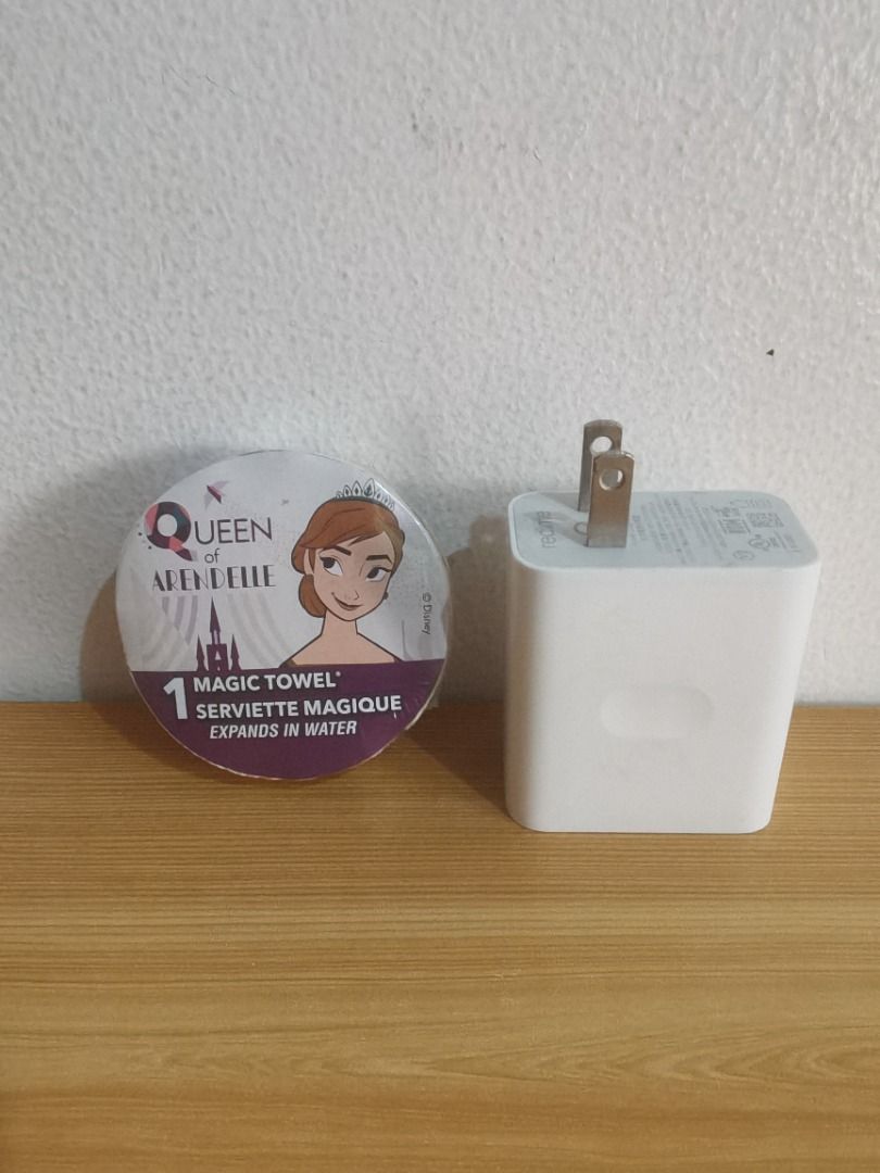 2021 Disney - Frozen II - Anna Magic Towel, Furniture & Home Living ...