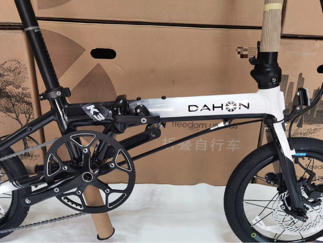 全新2024年新版 特價DAHON K3 PLUS (KAA693) 摺疊車 (車頭柱伸縮內摺版)摺疊車 ：免費送貨上門：貨到收費：, 運動產品, 單車及配件, 單車 - Carousell