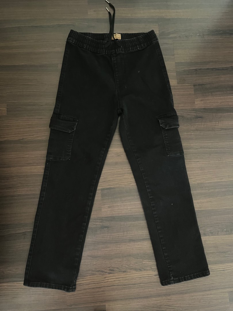 Bench cargo pants, Women's Fashion, Bottoms, Jeans on Carousell