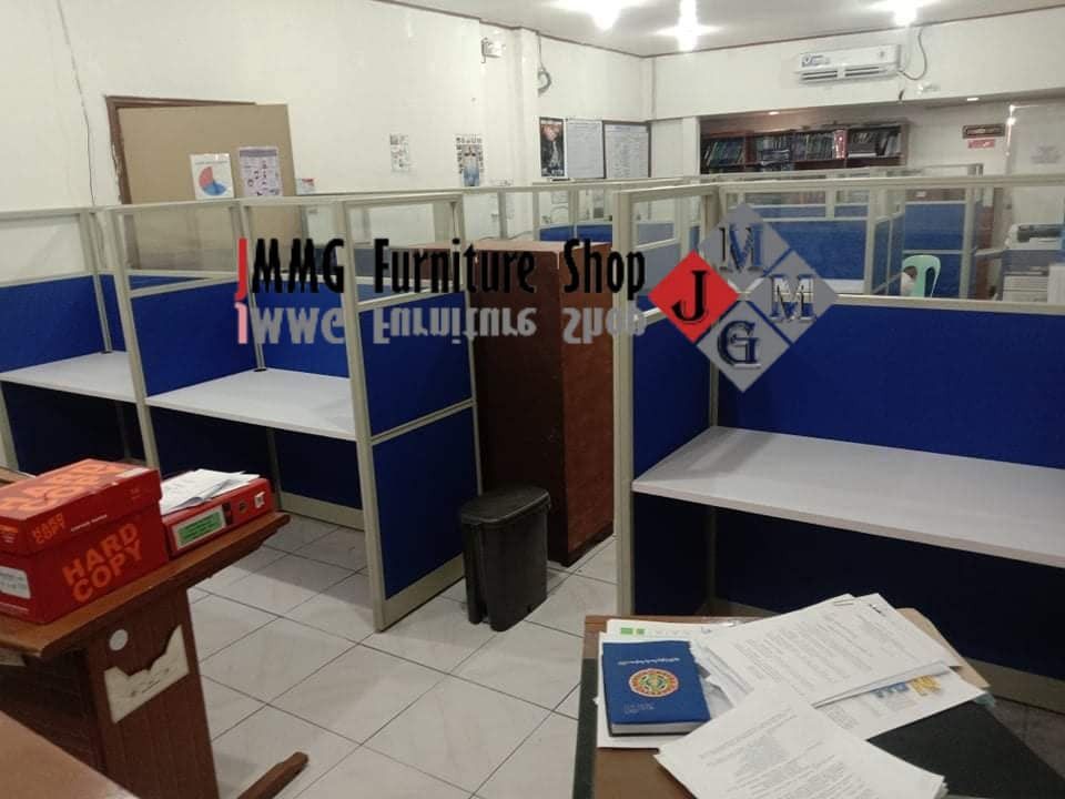BLUE OFFICE PARTITION / OFFICE CUBICLE, Furniture & Home Living, Office ...