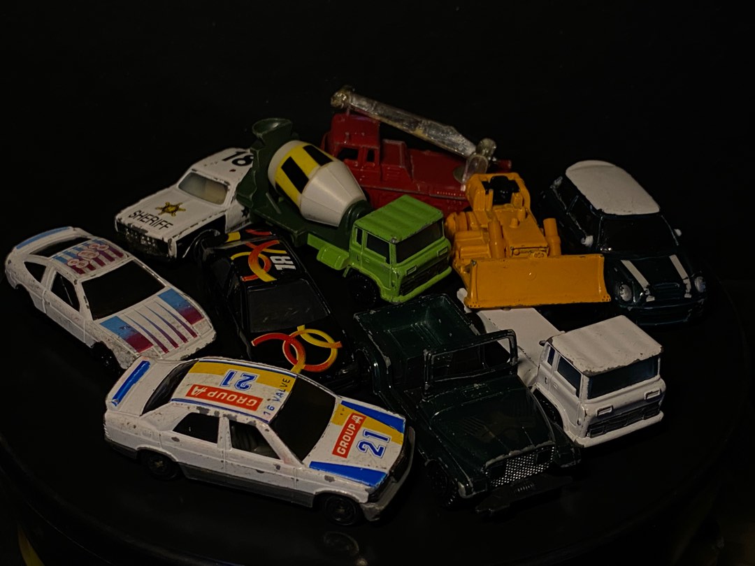 diecast cars (assorted) some are as is conditions 10 pieces, Hobbies ...