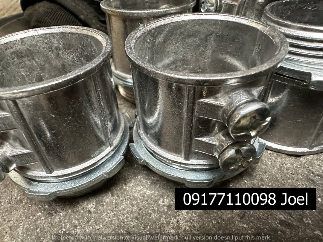 EMT CONNECTOR SCREW TYPE WITH LOCK NUT, Commercial & Industrial ...