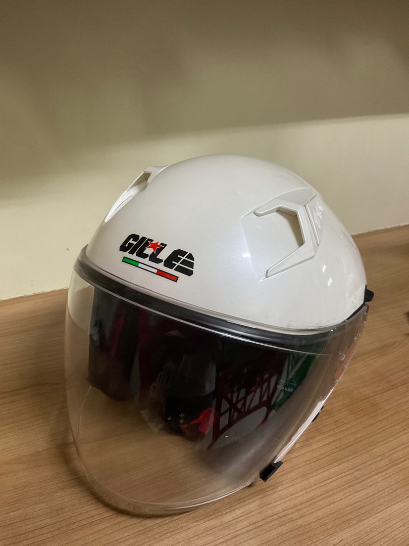 Gille Helmet - GVR - V1 half-face, Motorbikes, Motorbike Parts ...