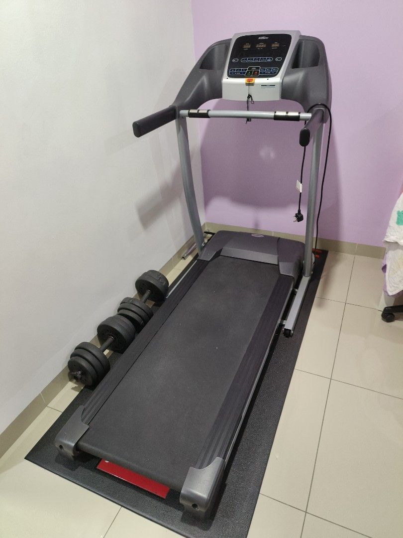 Johnson Tempo Treadmill, Sports Equipment, Exercise & Fitness, Cardio ...