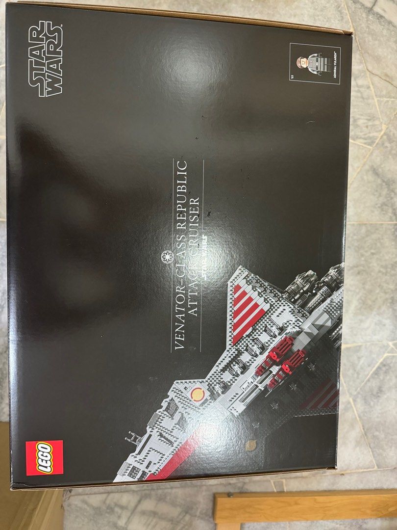 LEGO Star Wars UCS The Venator-Class Republic Attack Cruiser (75367 ...