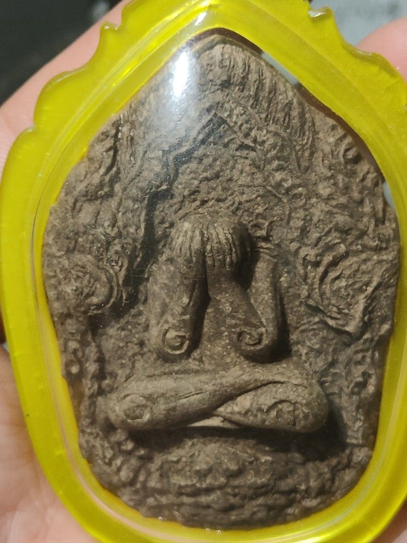 LP Loy Wat Tha Din Deng, Hobbies & Toys, Memorabilia & Collectibles ...