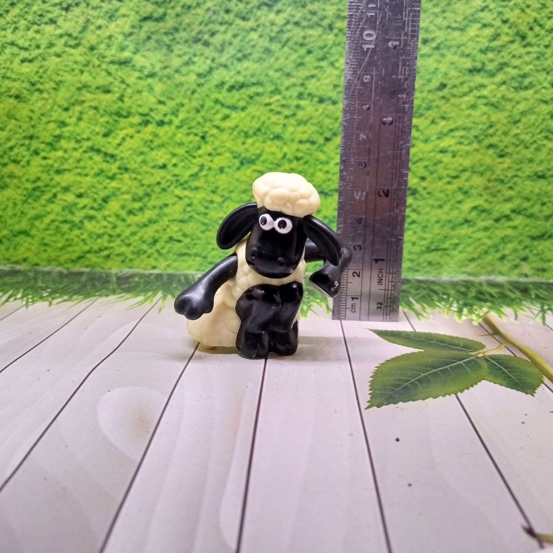 Mainan Shaun The Sheep KFC 2012 Original, Toys & Collectibles, Mainan ...