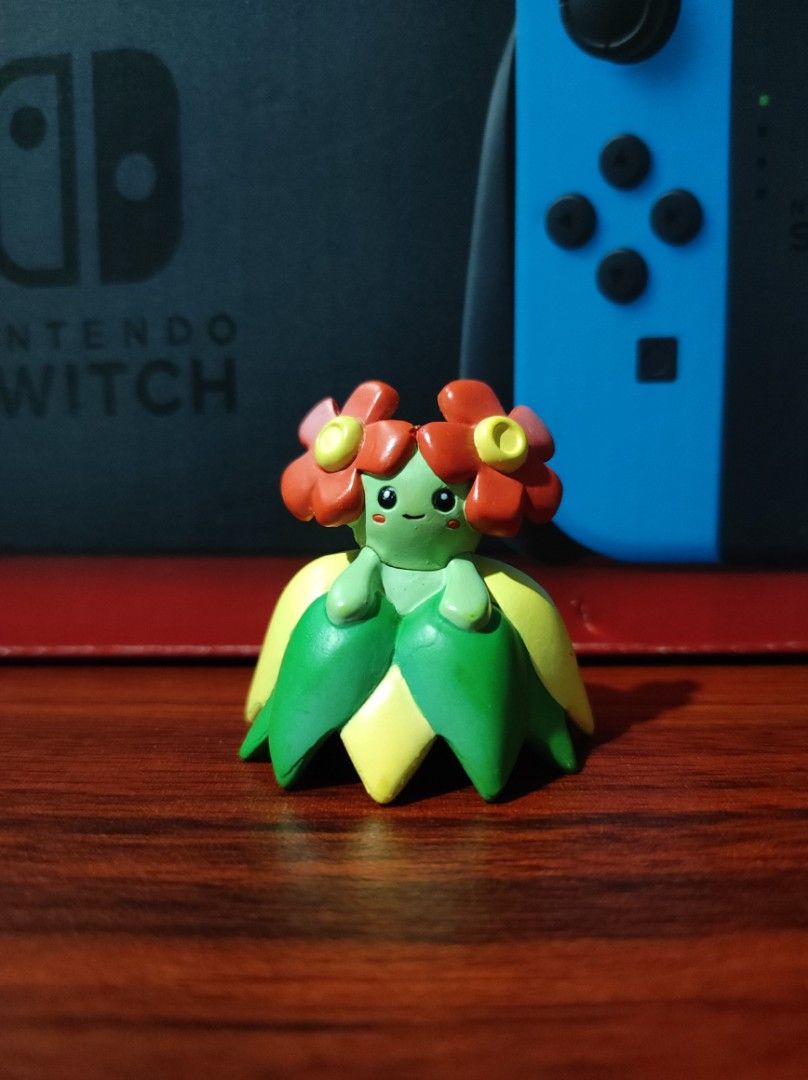 Pokemon Figure - Bellossom, Hobbies & Toys, Toys & Games on Carousell
