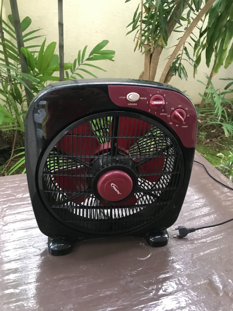 Powerpac 12 inches box fan. Seldom use and in good working condition ...