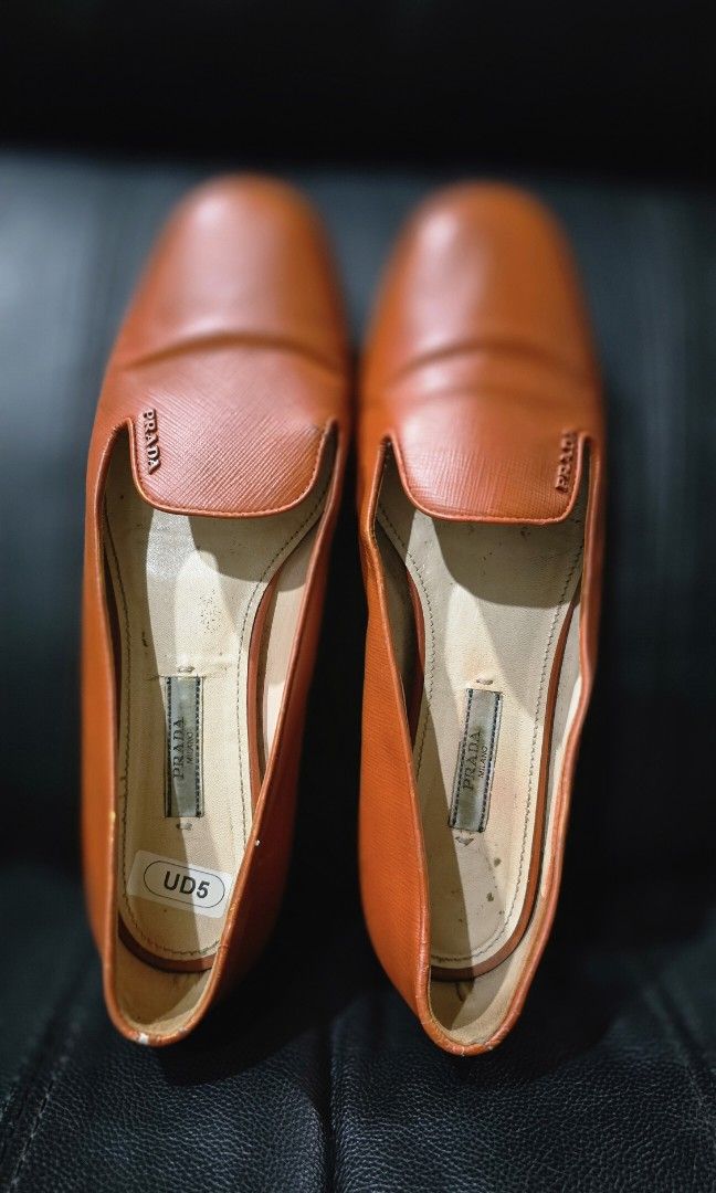 Prada shoes loafer, Fesyen Wanita, Sepatu di Carousell