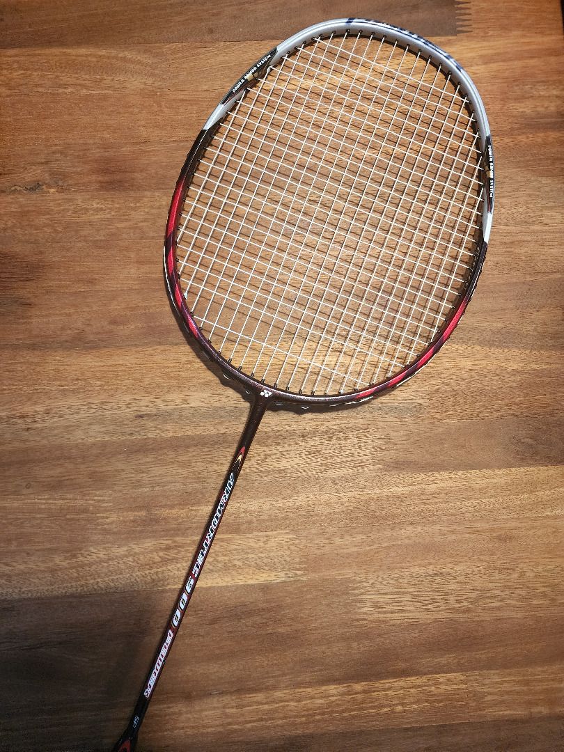 *RARE* YONEX ARMORTEC 900, Sports Equipment, Other Sports Equipment and ...