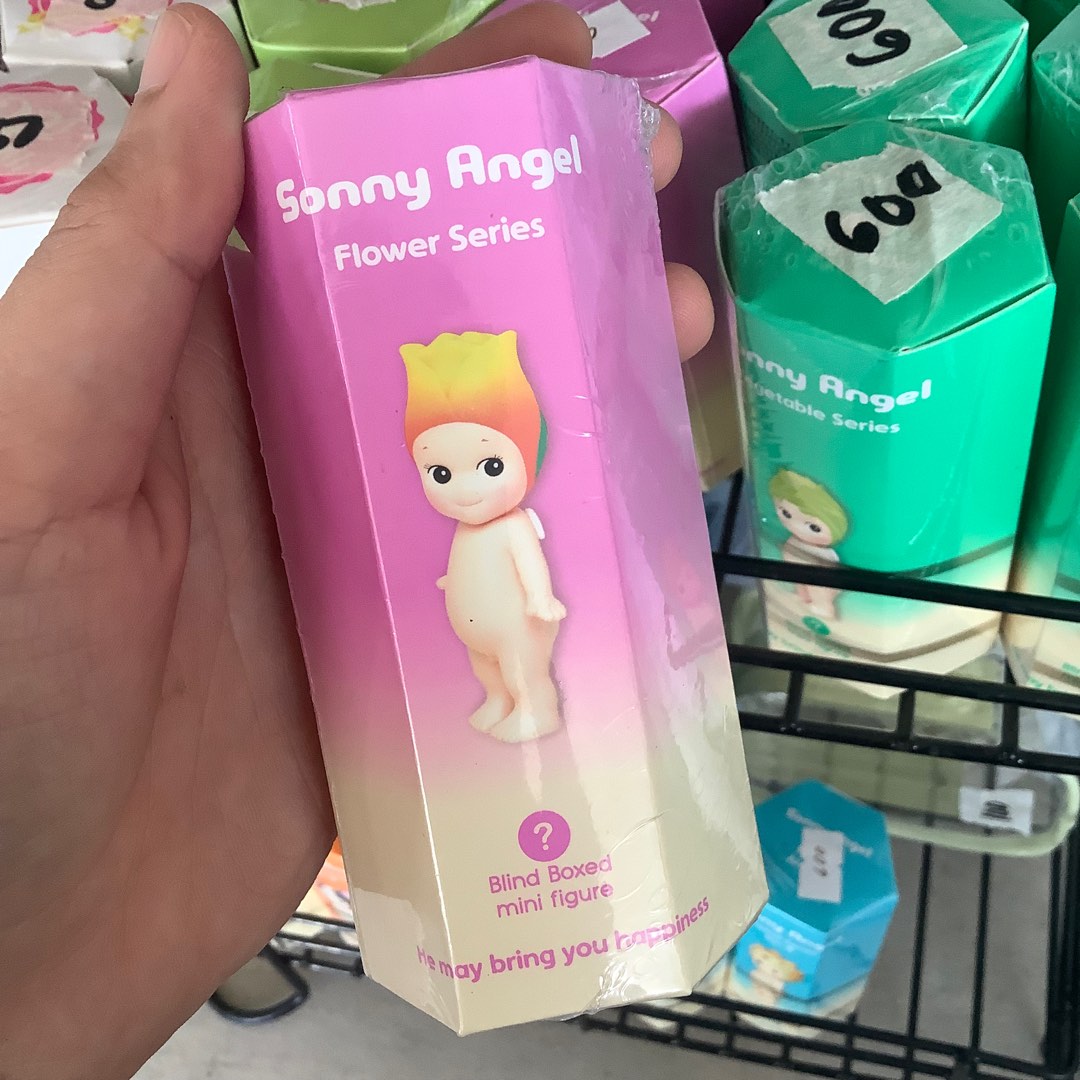 SEALED SONNY ANGELS FLOWER SERIES, Hobbies & Toys, Memorabilia ...