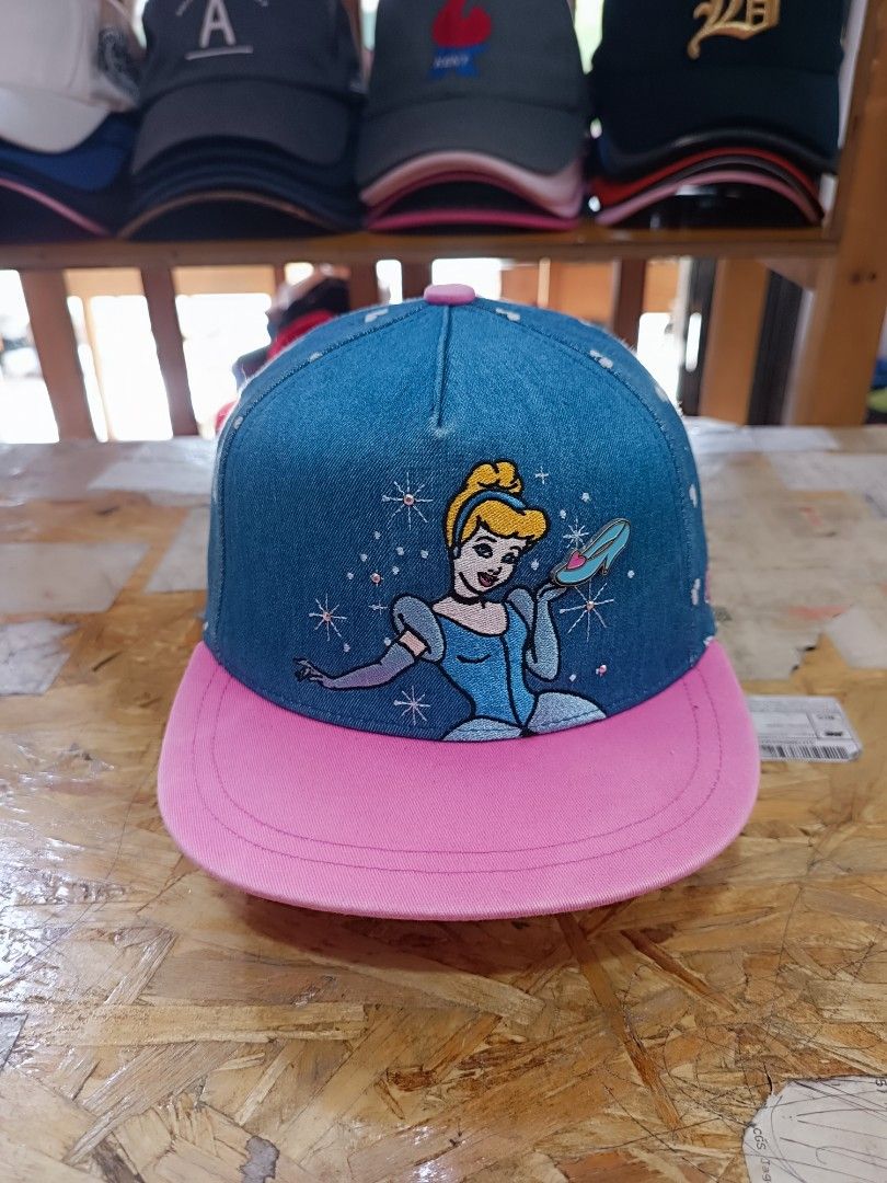 Topi Disney Snow White original Anak, Fesyen Pria, Aksesoris, Topi di ...