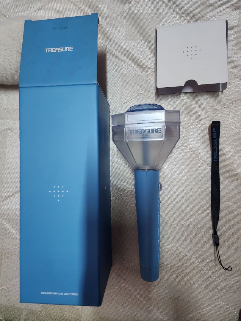 TREASURE LIGHTSTICK TEULIGHT, Hobbies & Toys, Collectibles ...