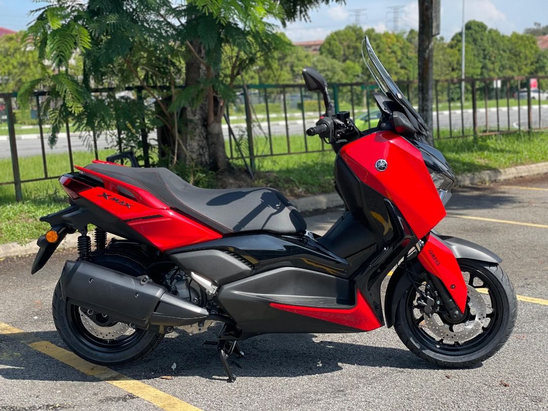 2024 YAMAHA XMAX V2 RED , Motorbikes on Carousell